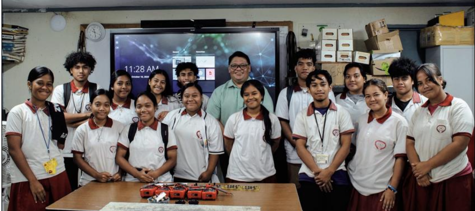 COM-FSM: PICS Media Club Visits COM-FSM CTEC: A Day of Discovery and ...